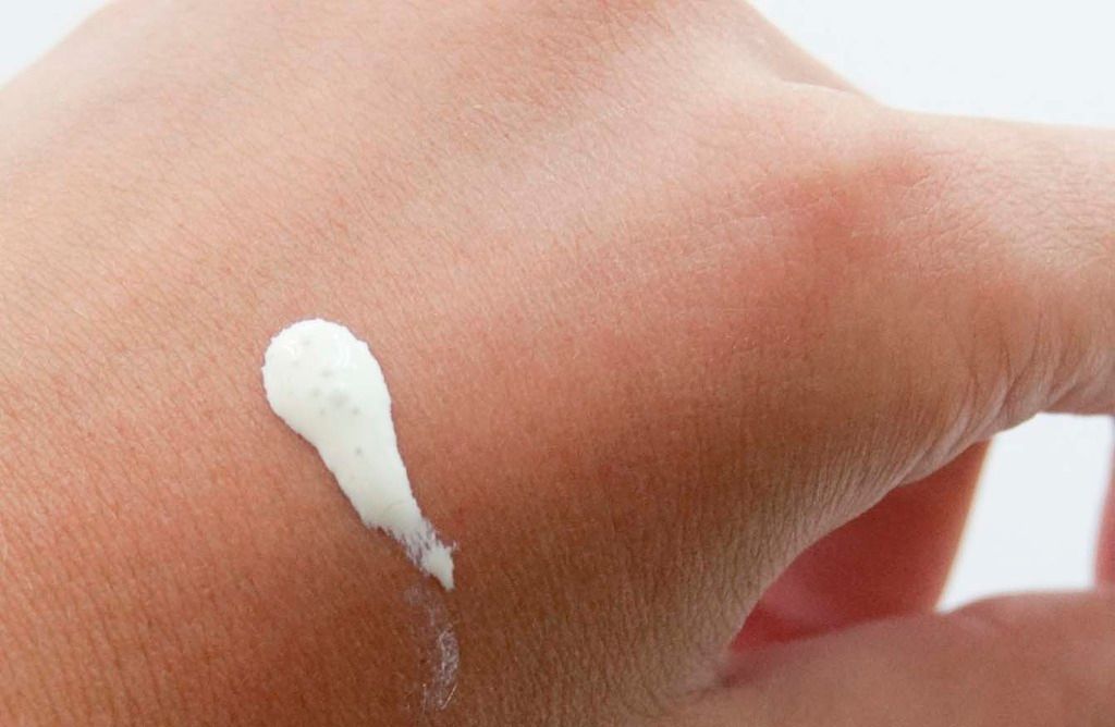REVIEW: BIOSOLIS SPF50 • ZOLEA